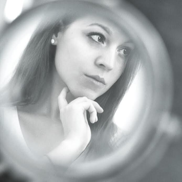 Nóra Kaszanyi, graphic designer - Baron Mag